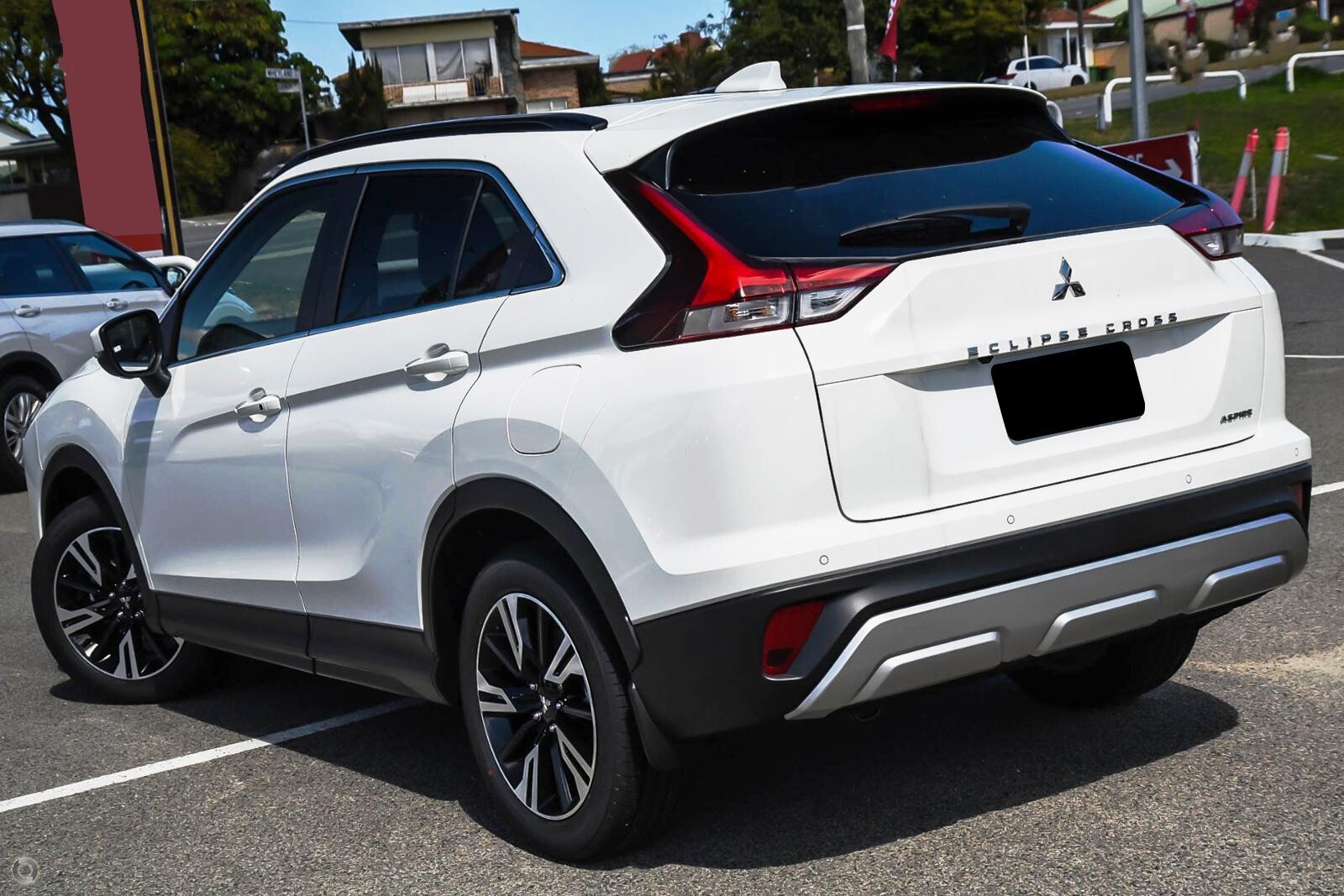 2023 White Mitsubishi Eclipse Cross subscription for product.pricing ...