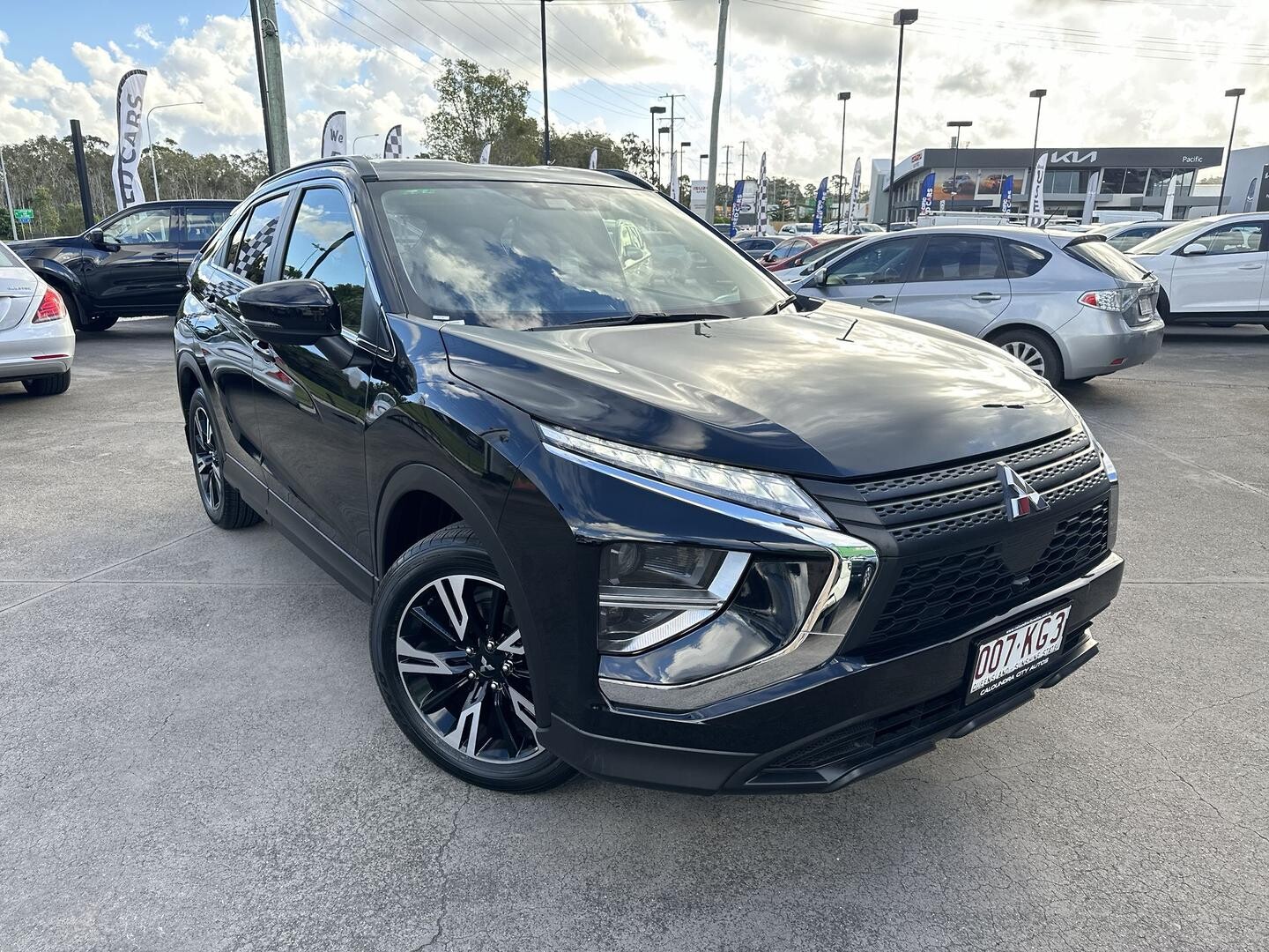 Subscribe to a 2022 Mitsubishi Eclipse Cross for $undefined/wk | carbar ...